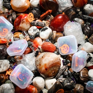 Spooky Crystal Confetti - Etsy