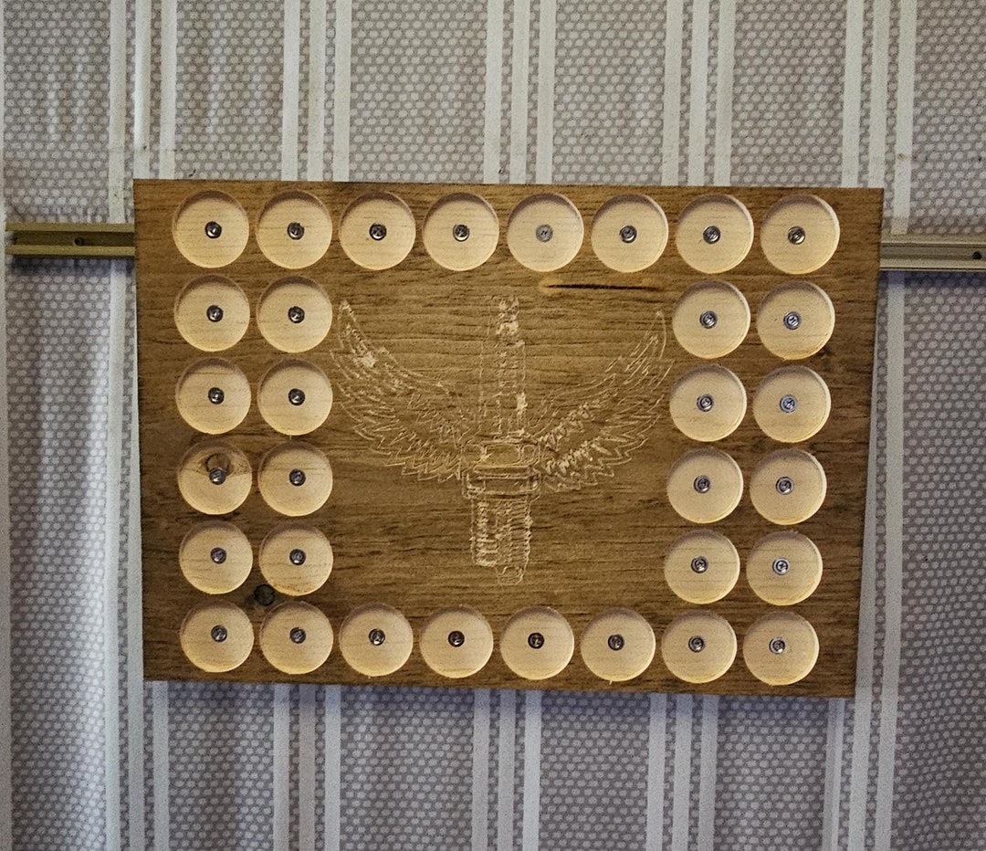 Poker Chip Display Board Wood Carved Magnetic Collection Holder for HD ...