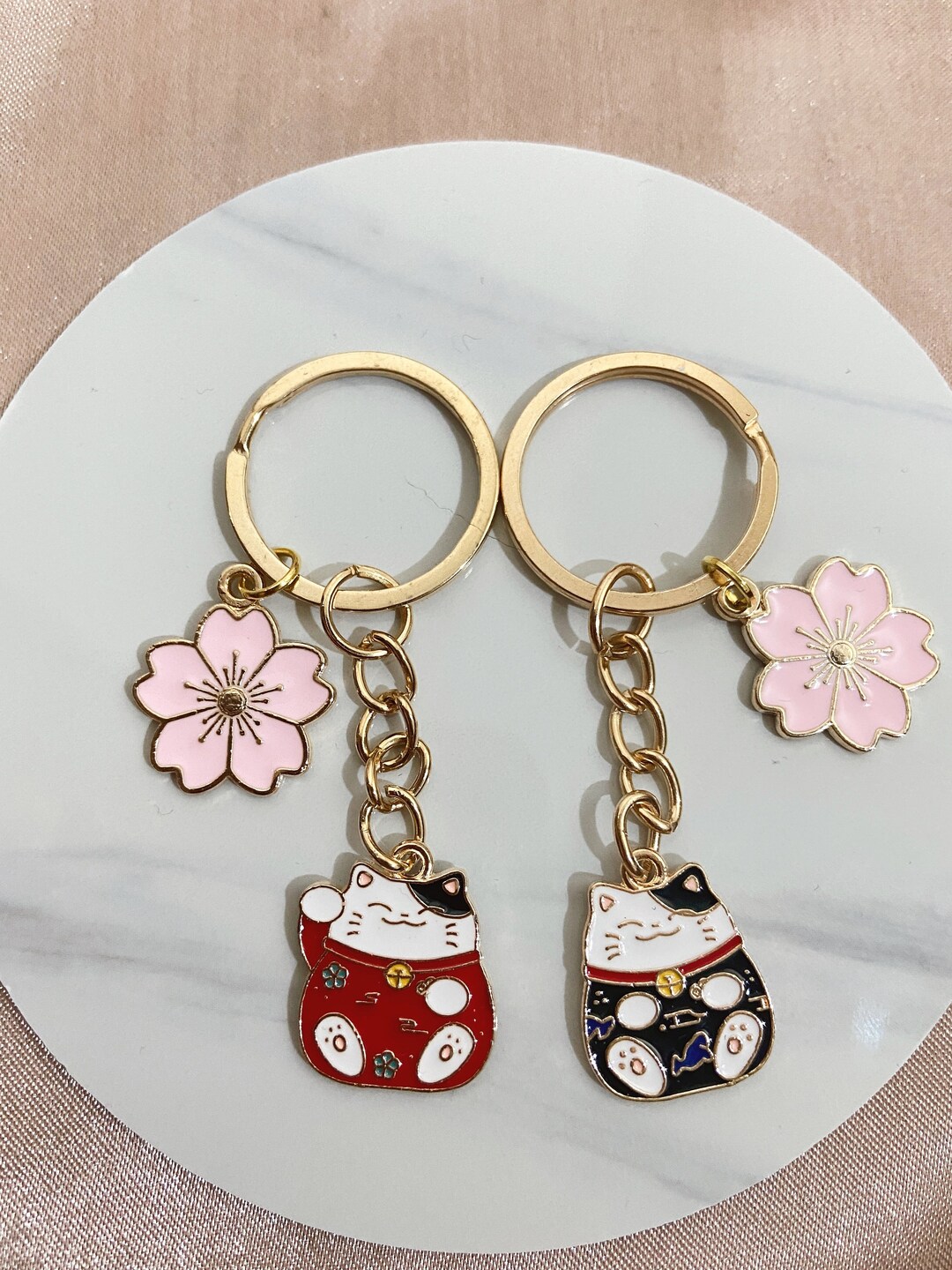 Lucky Kitty Cat Maneki Neko Keychain, Cute Cherry Blossom Keychain ...