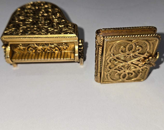 Vtg 1971 Avon Baby Grand and Avon Memory Book Solid Perfume Compacts - Etsy