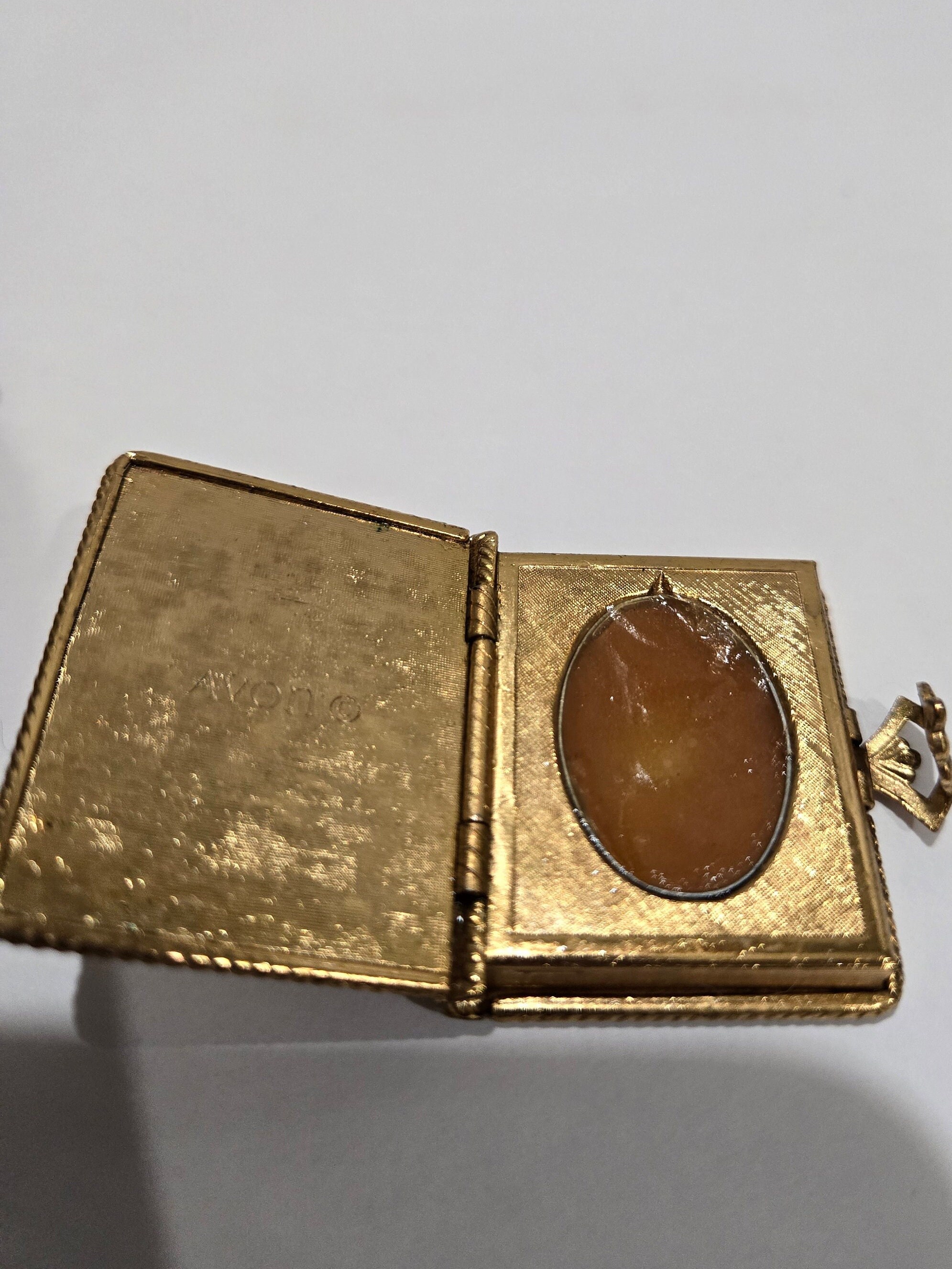 Vtg 1971 Avon Baby Grand and Avon Memory Book Solid Perfume Compacts - Etsy