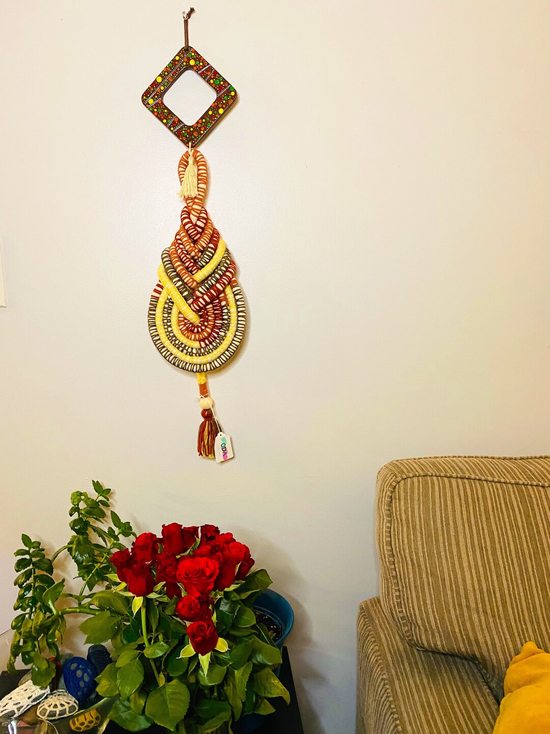 Big Pipa Knot With Dot Art. Macrame Pipa Knot. Dotart. Dot Painted. - Etsy