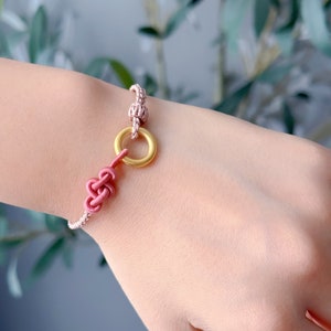 Red String Bracelet, Chinese Knot Bracelet, Gold Plated Circle Peace ...