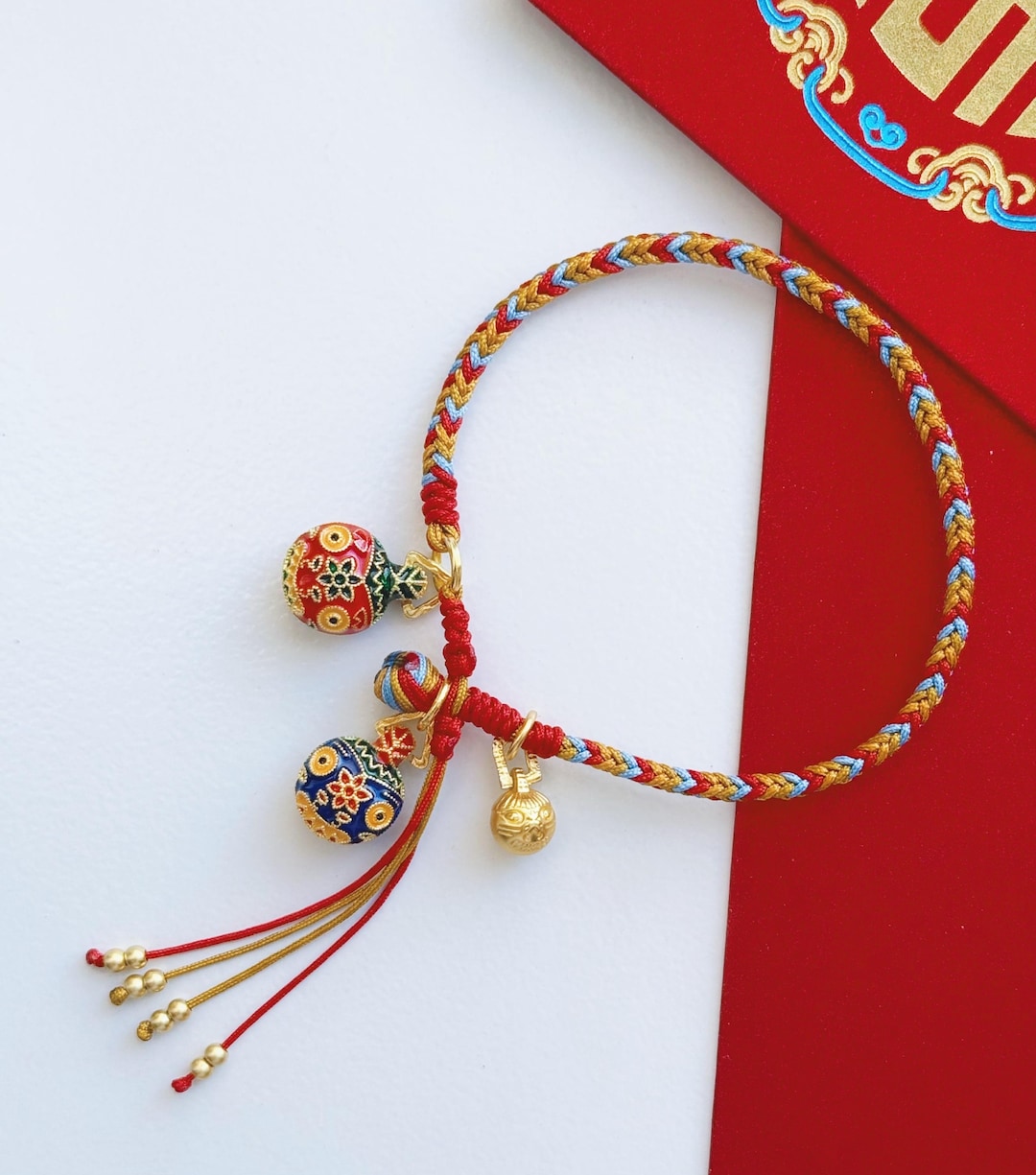 Red String Bracelet W. Gold-swallowing Beasts Family Charm, Bracelet of ...