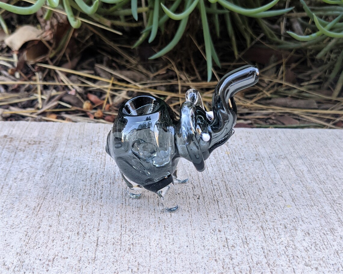 Glass Pipes/ Mini Elephant/ Glass Pipe/ Pipe/ Pipes/ Smoking - Etsy