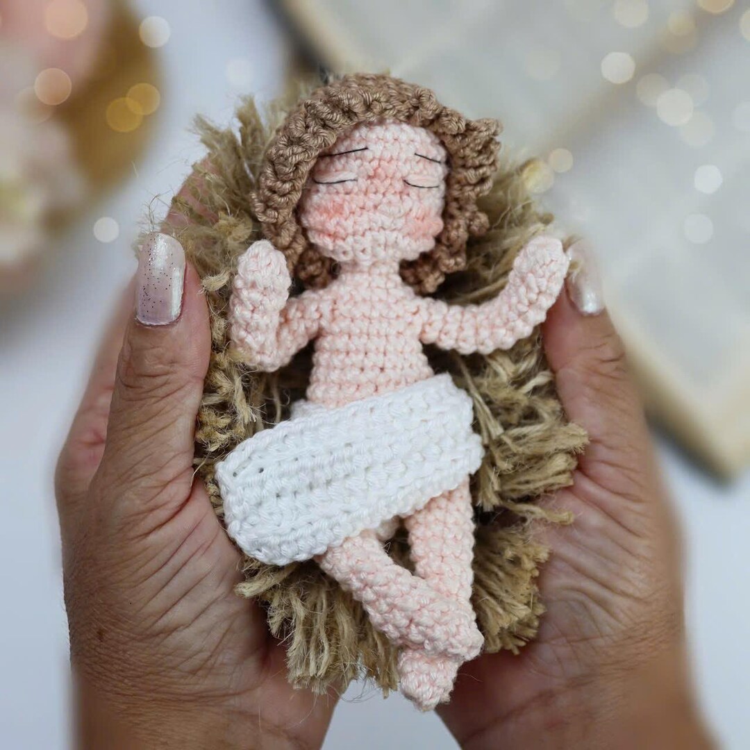 Crochet Baby Jesus in Manger: Handmade Nativity Scene Amigurumi Doll - Etsy