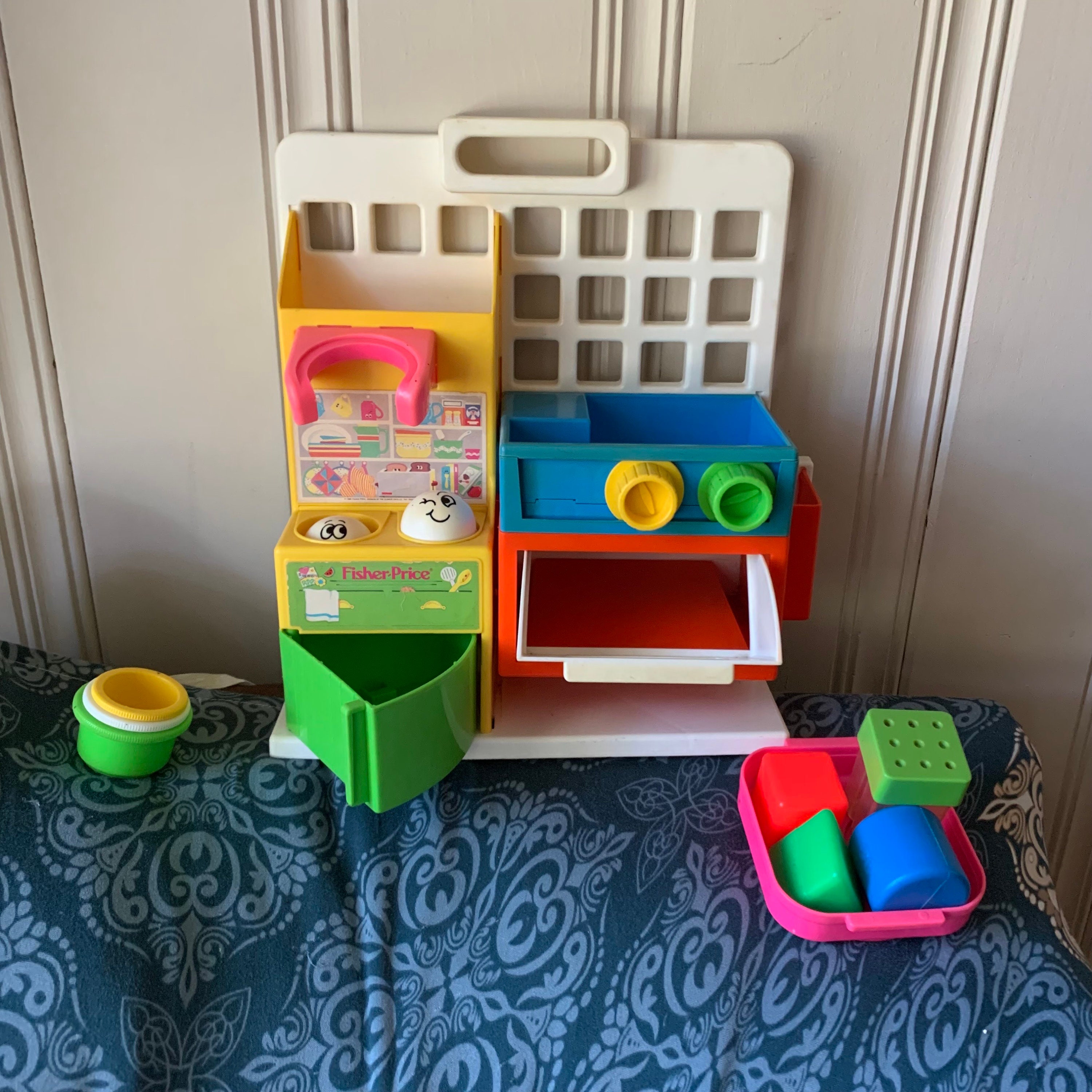 Vintage Fisher Price Play Kitchen Toddlers 1986 With Accessories (not ...