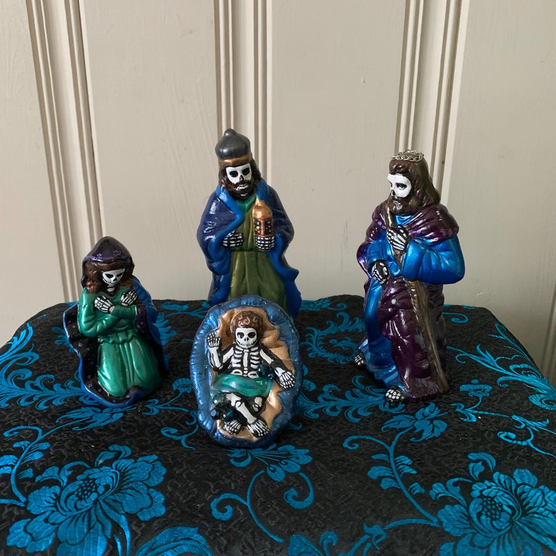 Unholy Family Repainted Creepy Nativity Set - Etsy