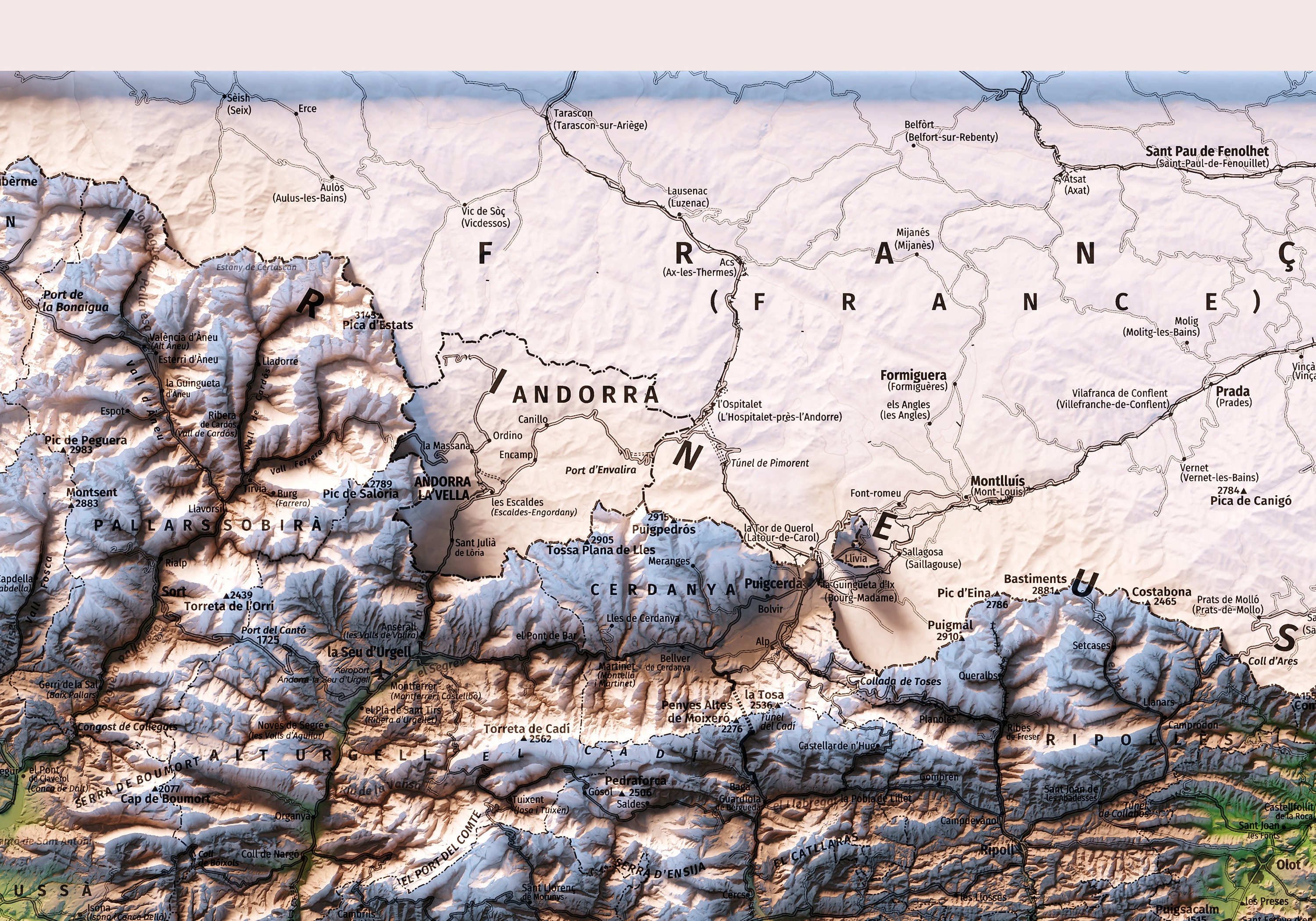 Catalunya Mapa Topogràfic En Color Versió Sense Llegenda Amb El Mar