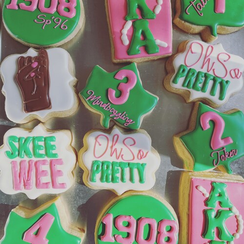 Alpha Kappa Alpha Cookies/aka Cookies - Etsy