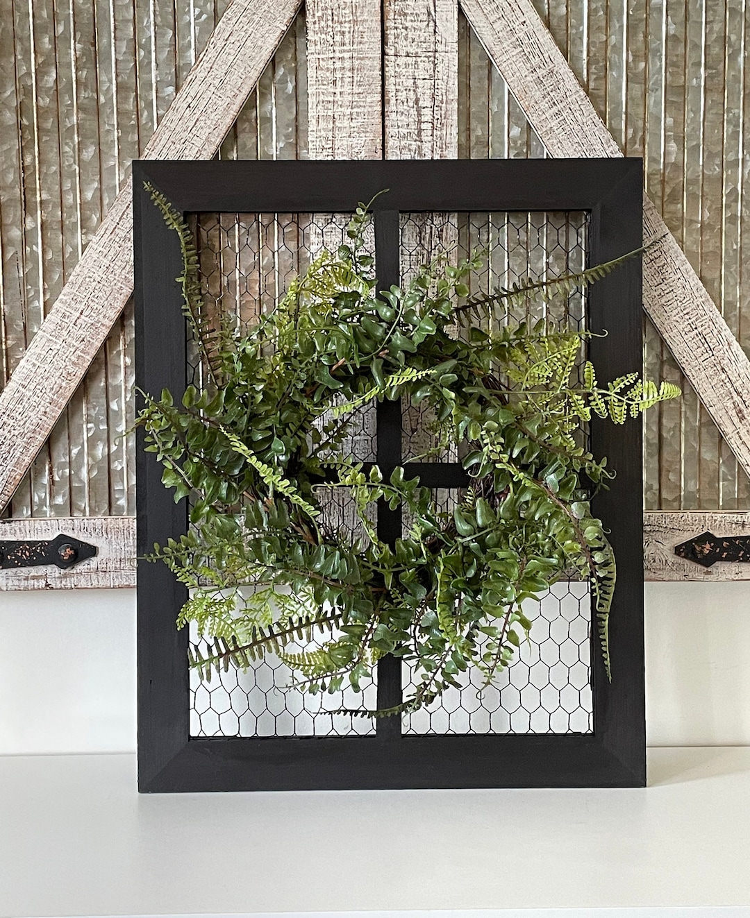 Rustic Farmhouse Wood /chicken Wire Wall Decor Including Wreath - Etsy