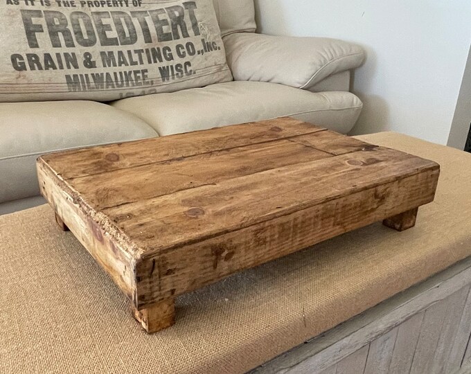 Rustic Farmhouse Distressed Wood Riser Centrepiece Display - Etsy
