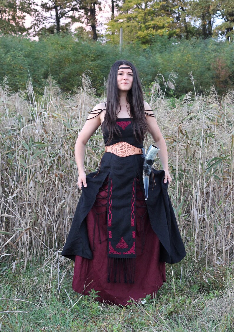 Celtic Dress Viking Wedding Dress Goth Clothing - Etsy