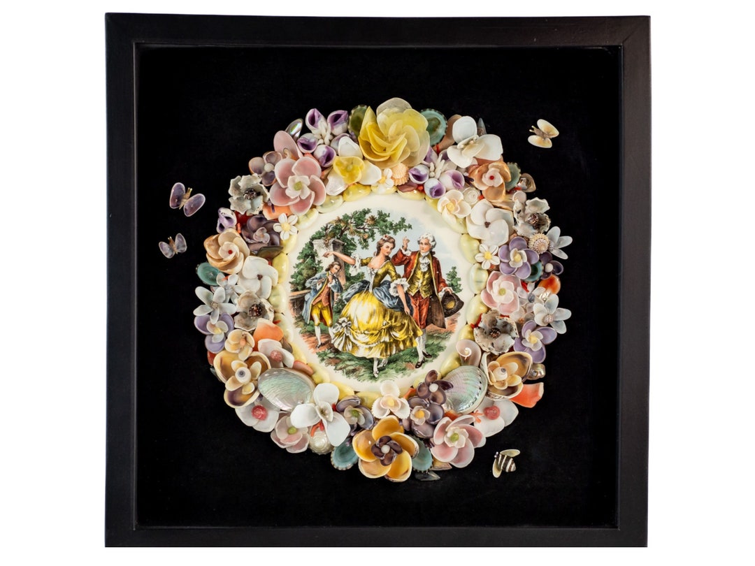 Shadow Box 7 Shells and Shell Flowers Around a Porcelain Plate Scene - Etsy