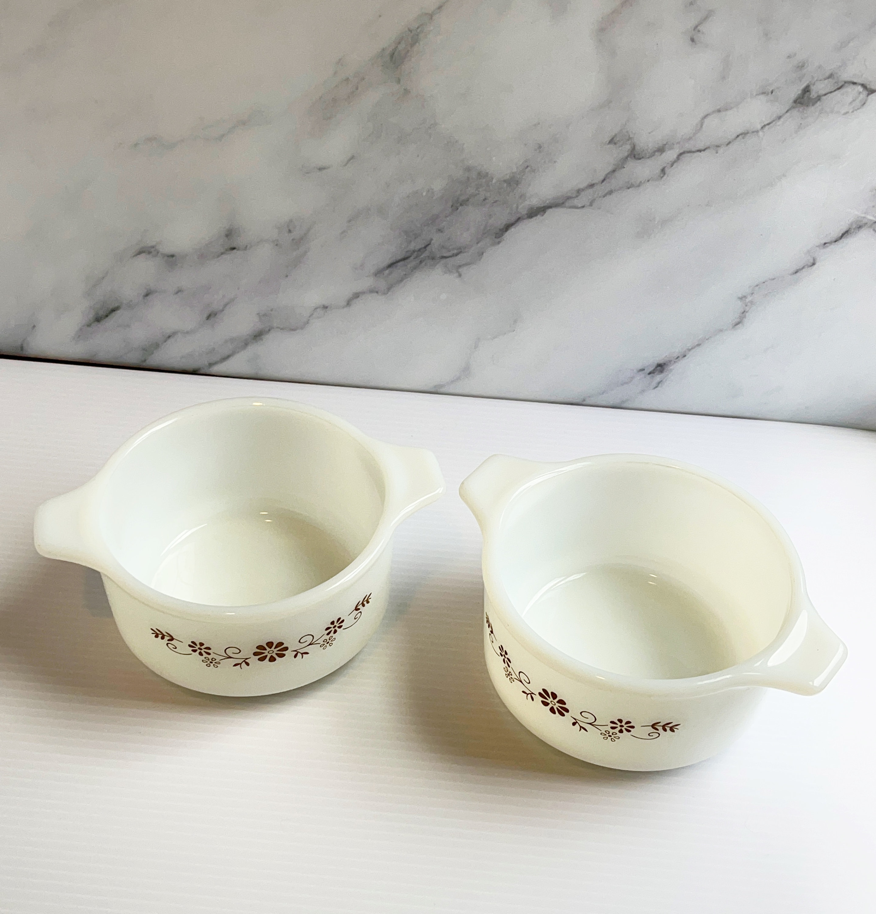 Dynaware Pyr-o-rey Milk Glass Ovenware Bowls, Set of 2, Brown Daisy ...