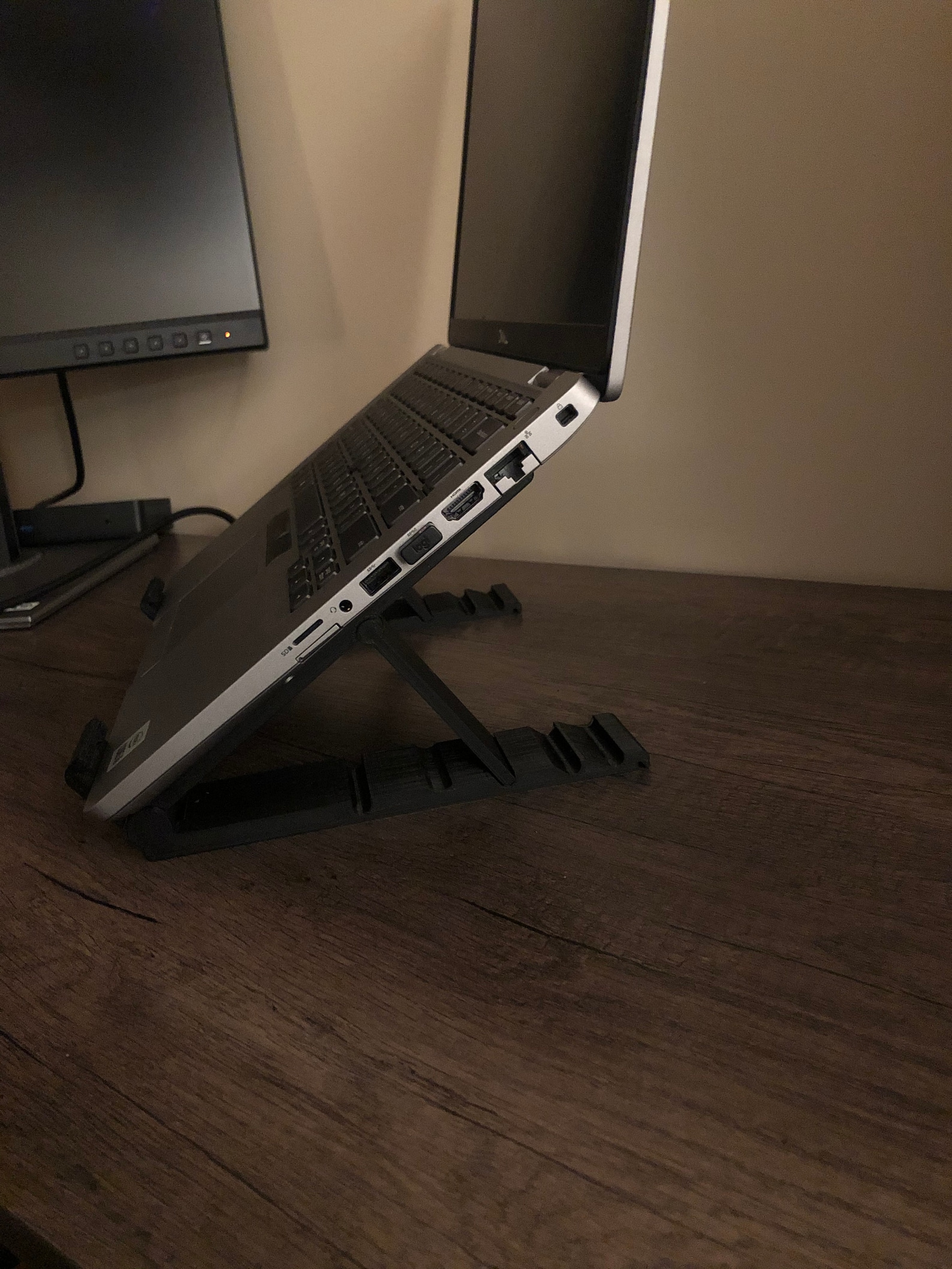 Laptop Stand 3D Printed Adjustable and Portable - Etsy