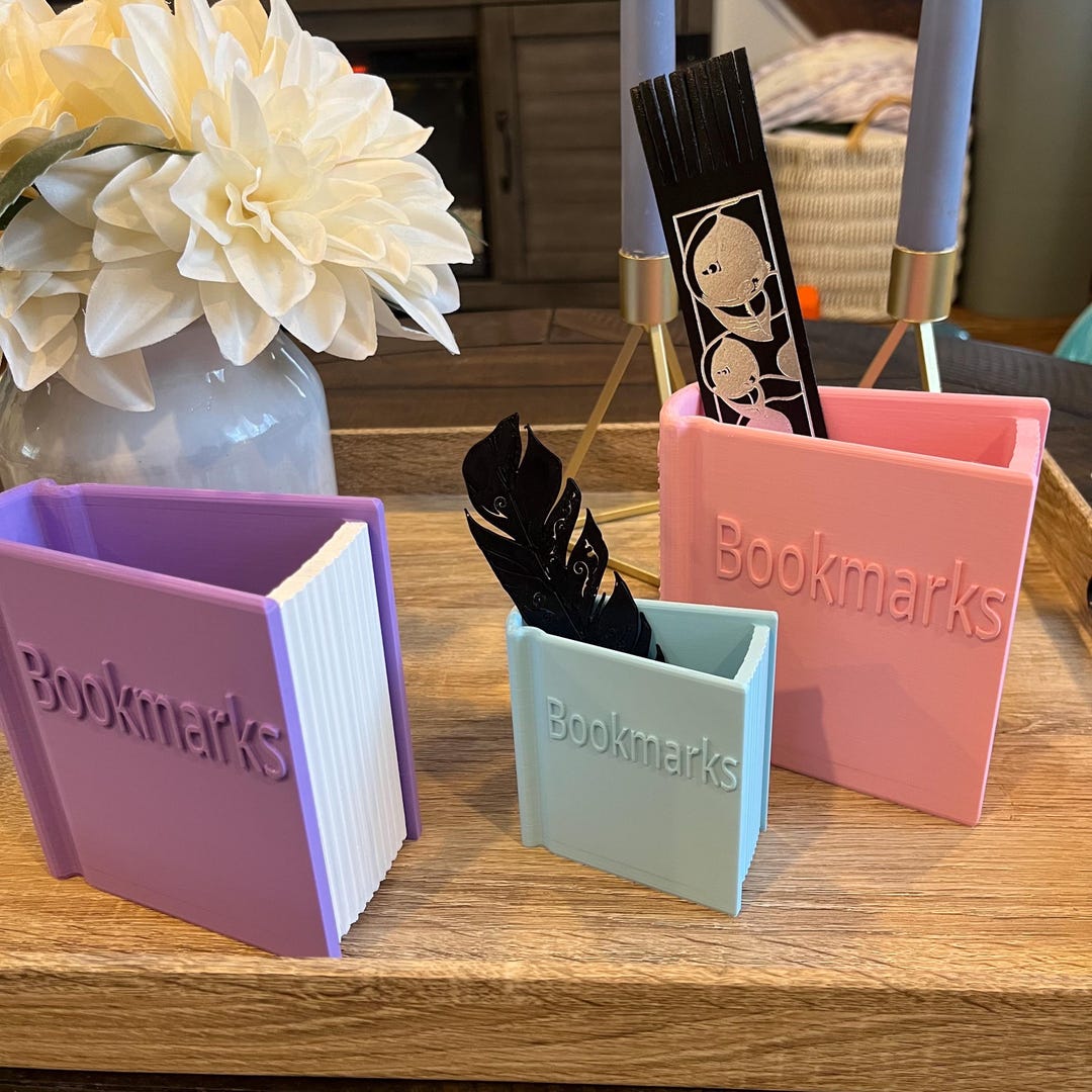 NEW! JUMBO Book Shaped Bookmark Holder - 5 Inches Tall! - 3D Printed ...
