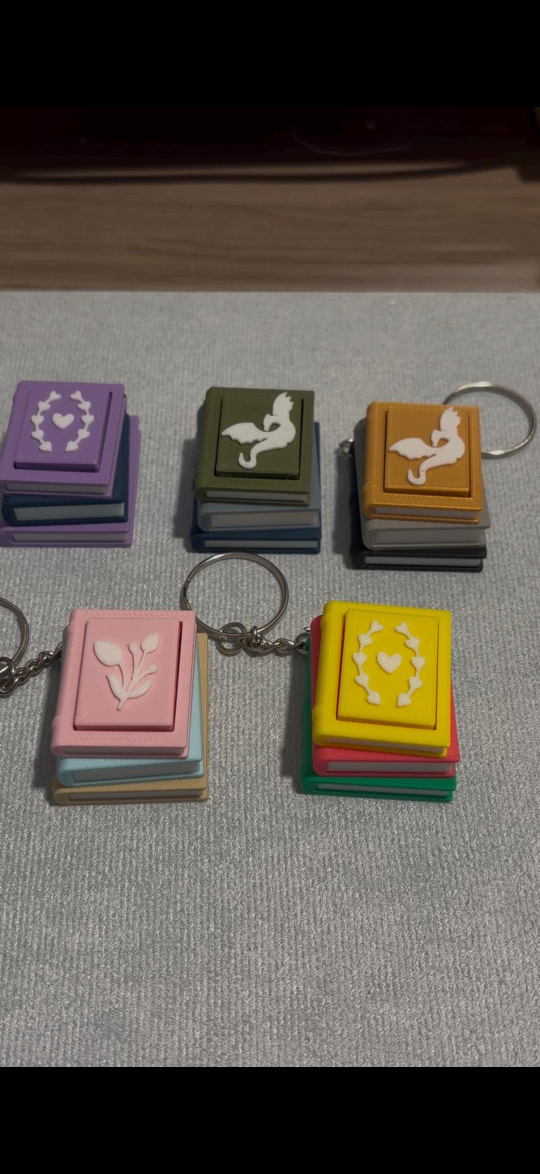 Book Stack Fidget Clicker With Keychain - 3D Printed - Bookish ...