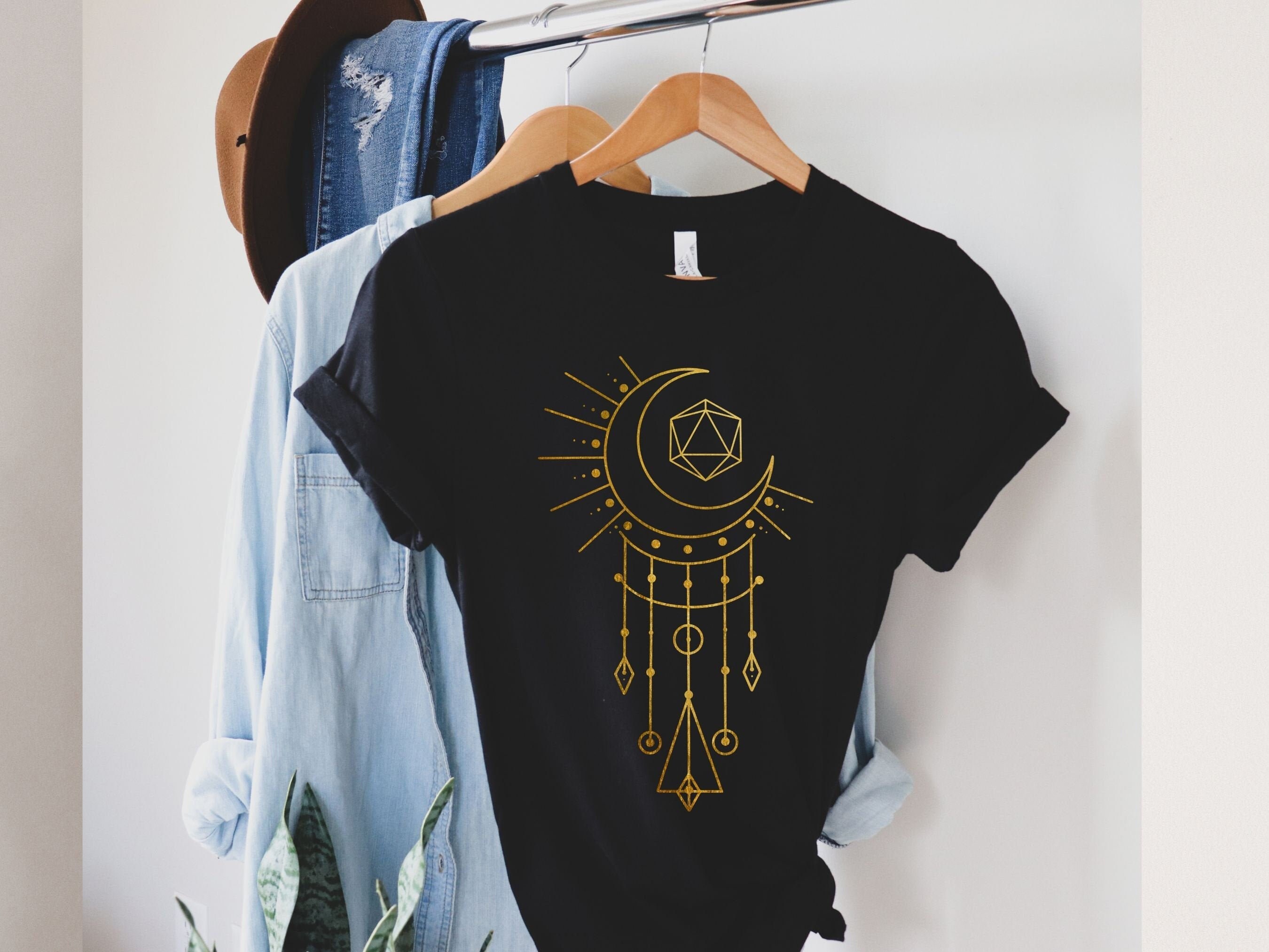 DND Shirt Women D&D Shirt Woman Dungeons and Dragons Shirt - Etsy