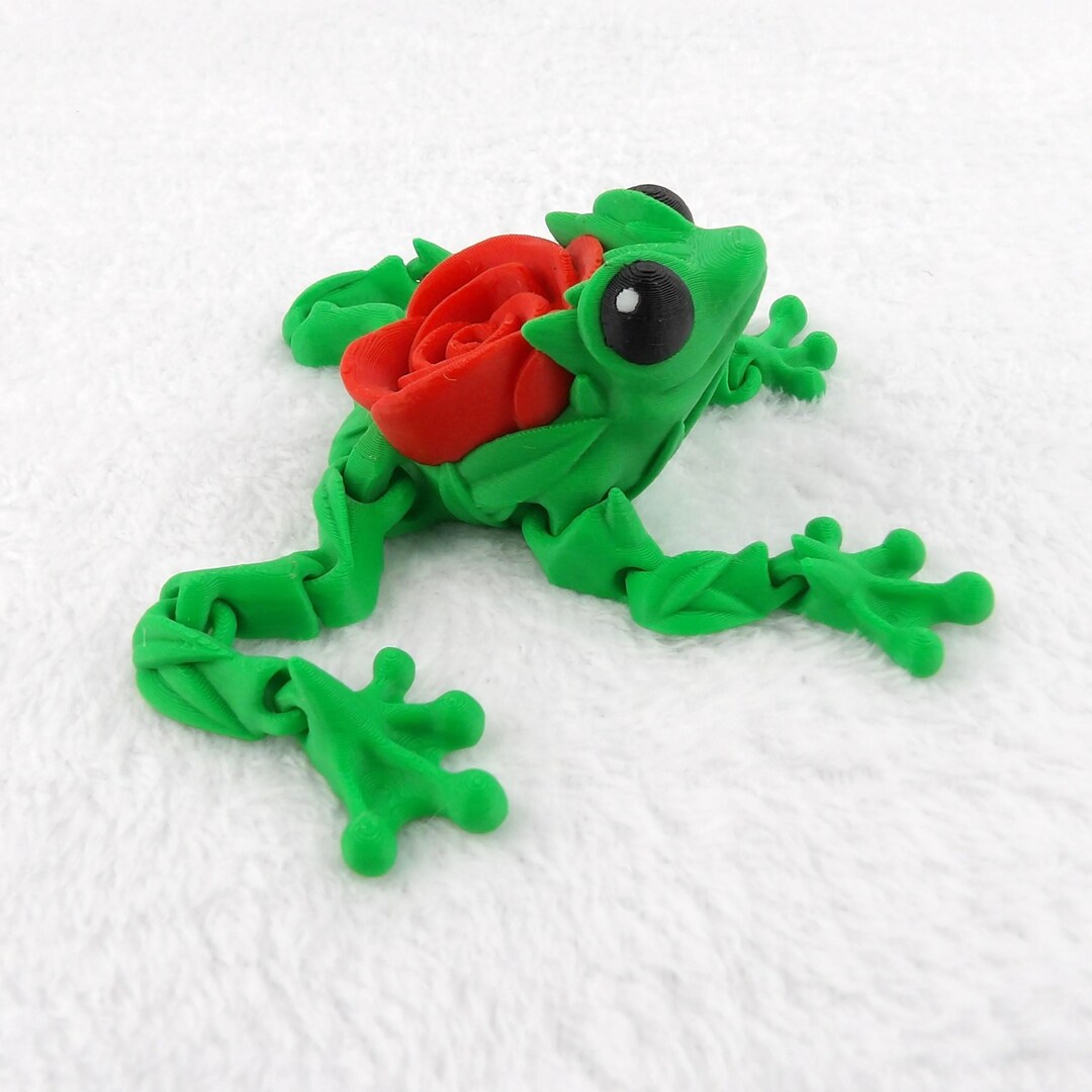 3D Printed Articulated Rose Frog: Whimsical Valentine's Decor - Etsy
