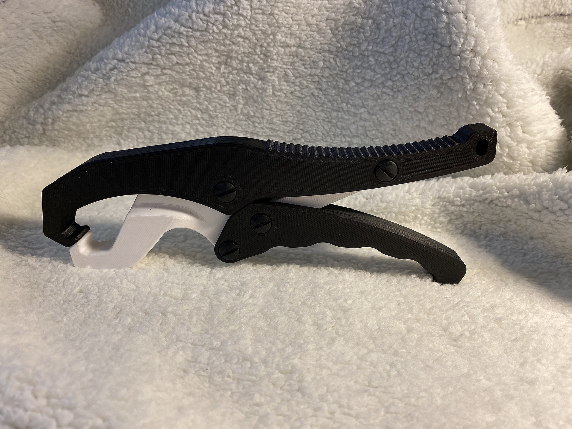 3D Printed Fishing Pliers Lip Gripper Holder Lightweight - Etsy