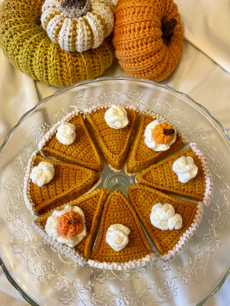 Crochet Pumpkin Pie - Etsy