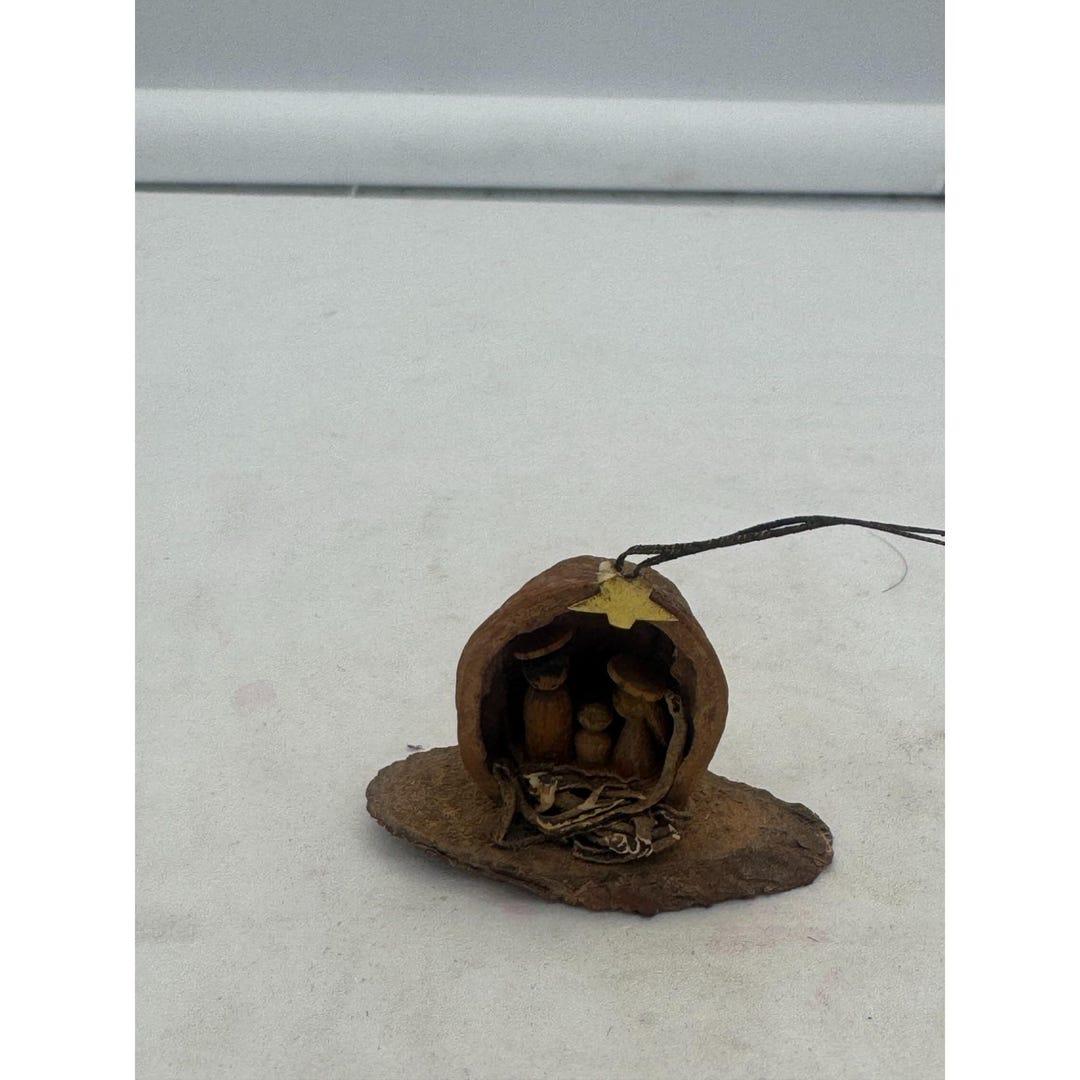 Vintage Nativity Scene Diorama Inside Nutshell Christmas Ornament - Etsy