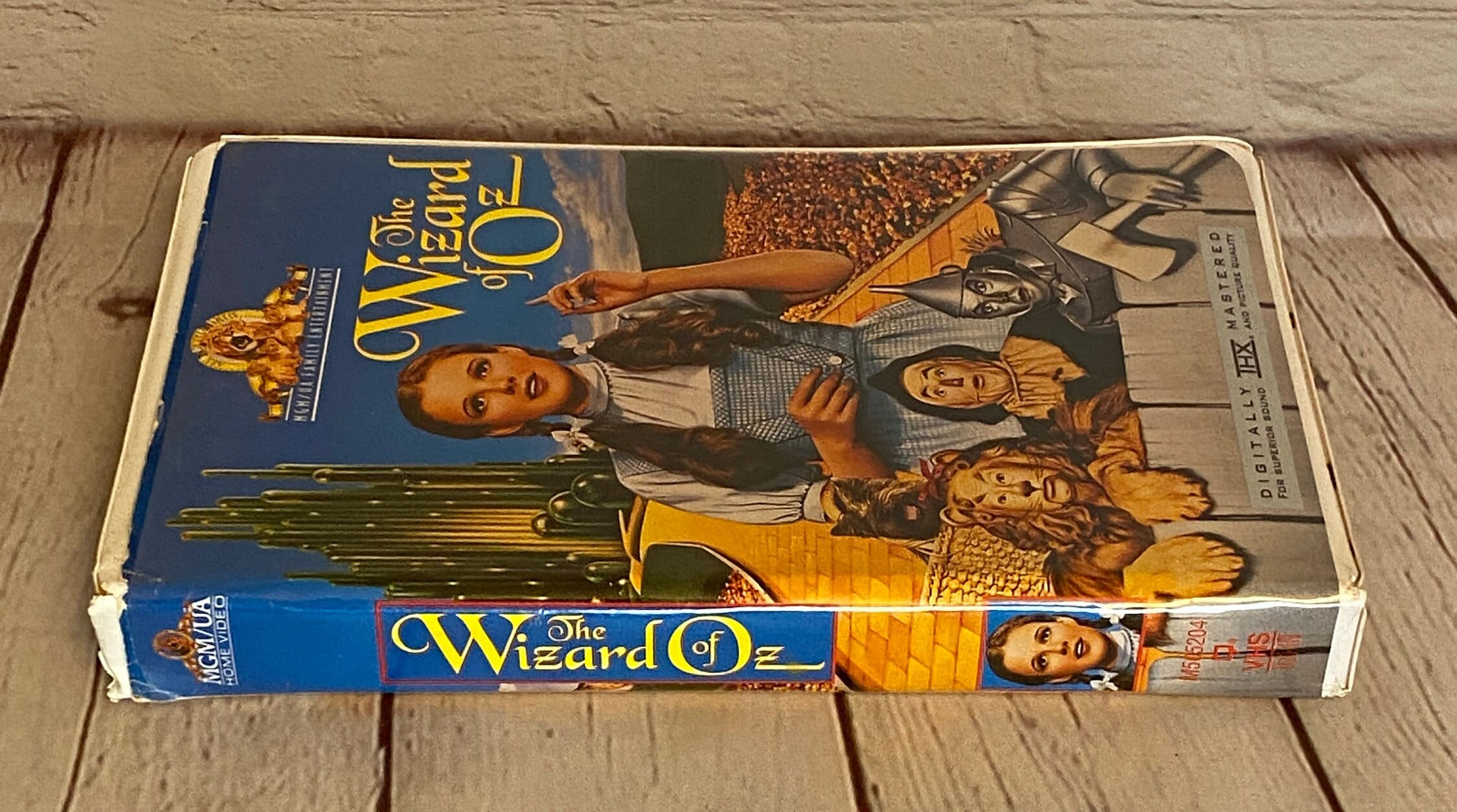 The Wizard of Oz VHS by MGM/UA Home Video 1996 Rated G Run Time 1 Hr 41 Mins Works See All ...