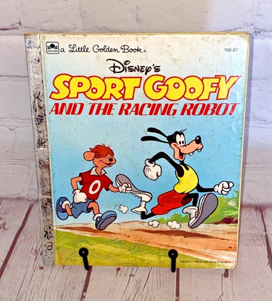 Disney's "sport Goofy and the Racing Robot" by a Little Golden Book ...