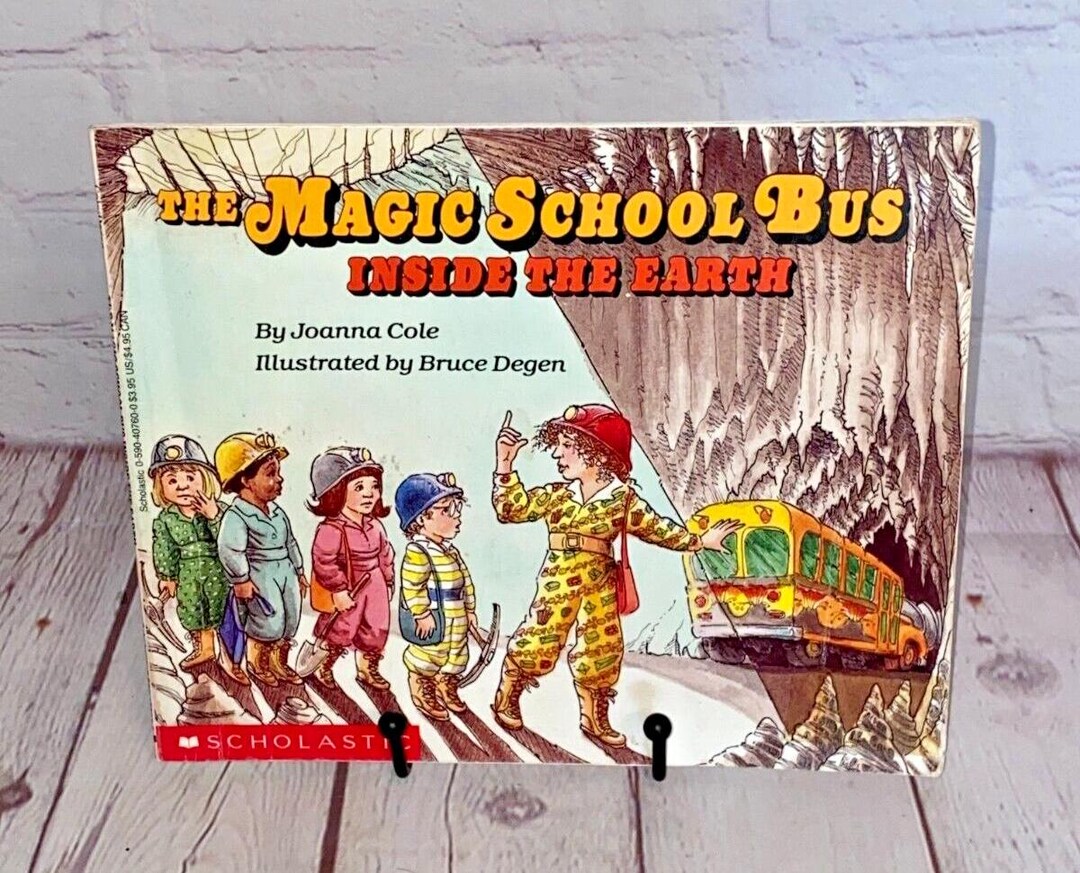 The Magic School Bus "inside the Earth" by Scholastic 1987 | Softcover ...