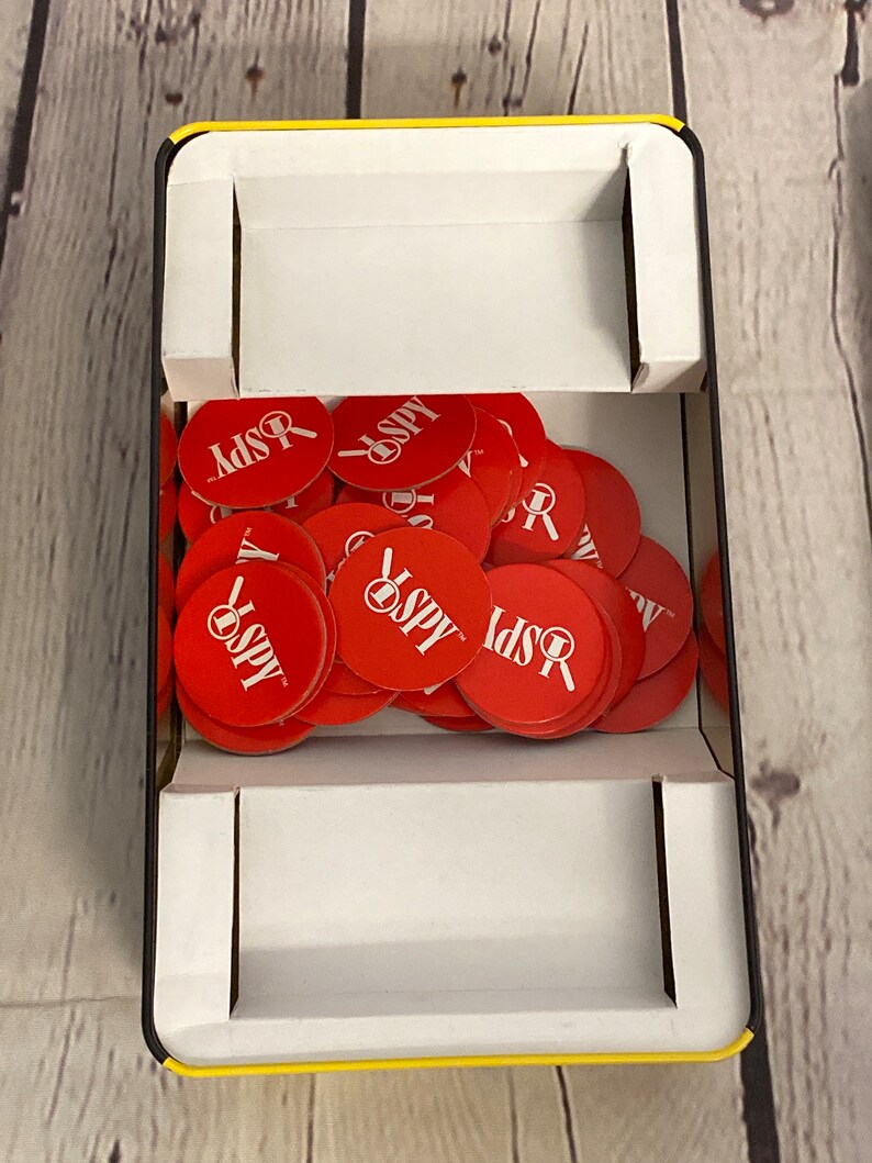 I Spy Bingo Game by Briarpatch 2003 in Tin Container for Ages 4 and up ...