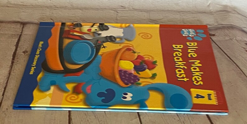 Blue's Clues Discovery Series blue Makes Breakfast by Emily Hutta ...