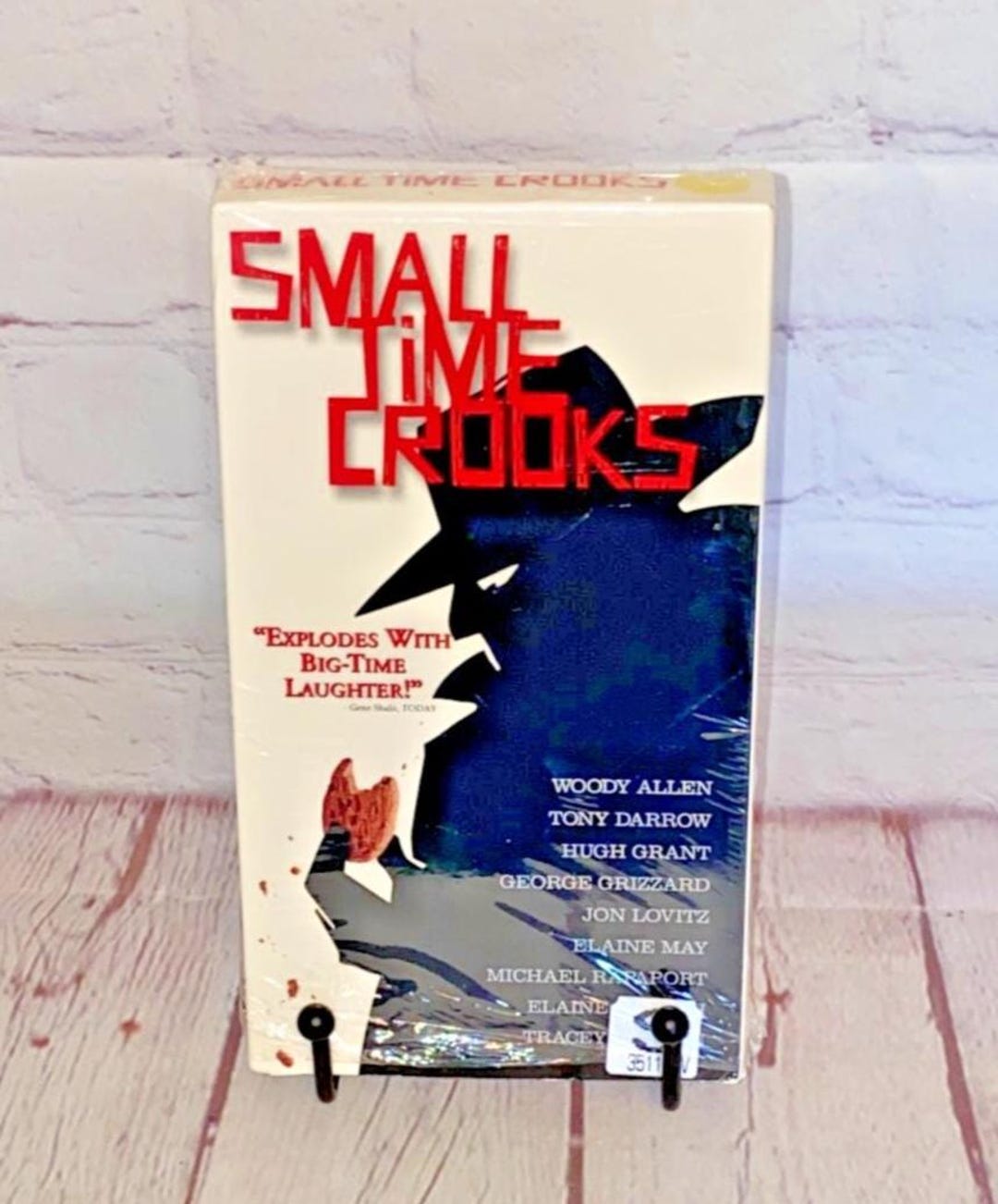 Small Time Crooks VHS by Dreamworks 2000 | Rated PG | Running Time: 1 ...