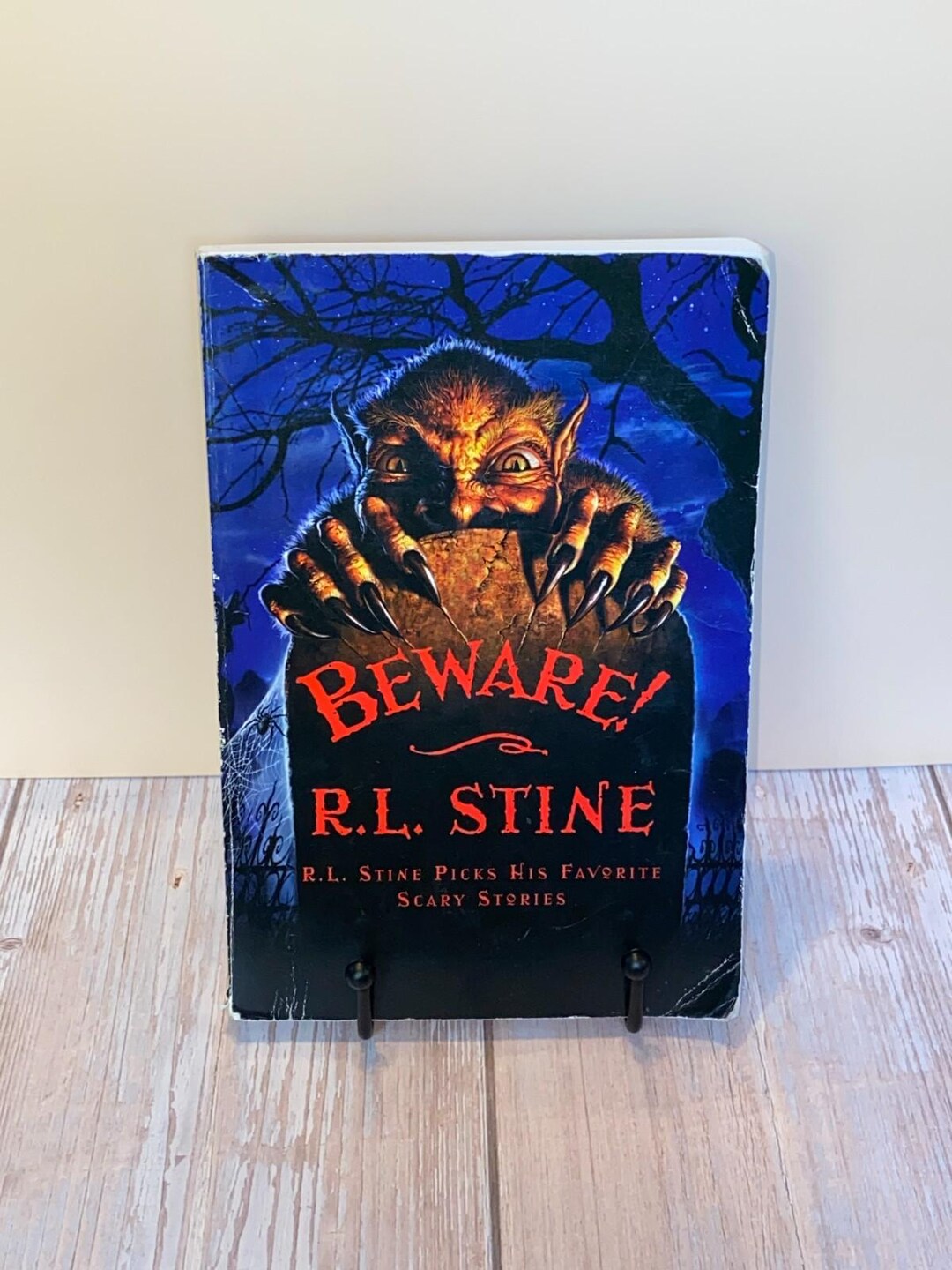 Beware! R.L. Stine | R.L. Stine Picks His Favorite Scary Stories | Avon ...
