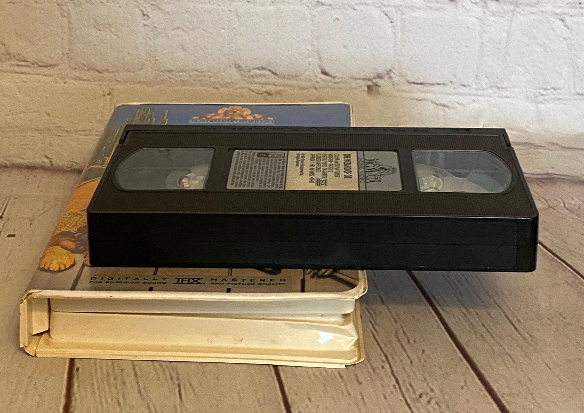 The Wizard of Oz VHS by MGM/UA Home Video 1996 Rated G Run Time 1 Hr 41 ...