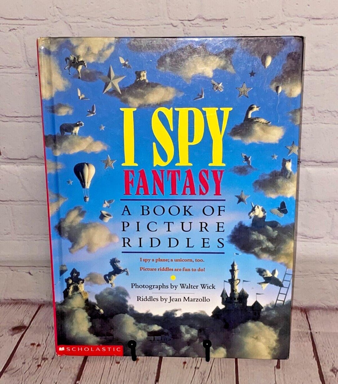 I Spy Fantasy a Book of Picture Riddles by Scholastic 1994 Hardcover ...