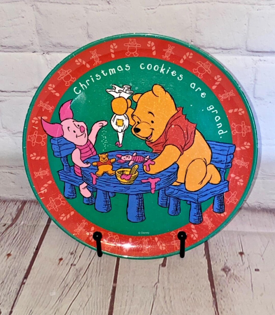 Disney's Winnie the Pooh and Piglet Christmas Cookie Plastic Plate by ...