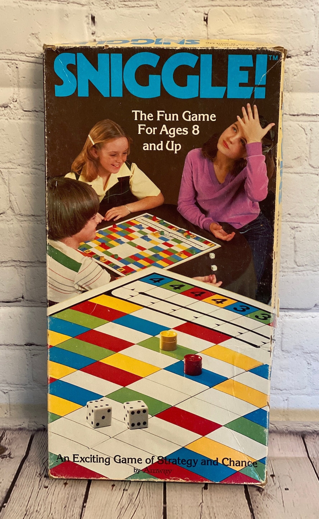 Sniggle: an Exciting Game of Strategy and Chance by Amway Corp. 1980 ...