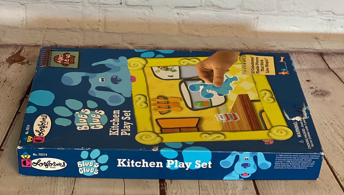 Blue's Clues Kitchen Playset by Colorform 1998 With 32 Colorforms ...