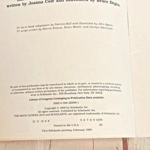 The Magic School Bus plants Seeds A Book About How Living Things Grow ...