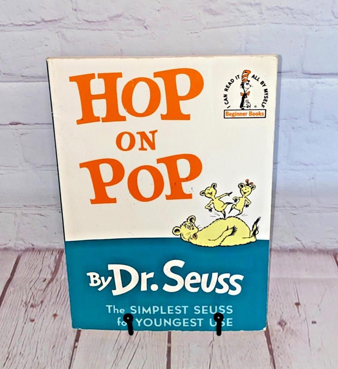 Hop on Pop by Dr. Seuss | the Simplest Seuss for Youngest Use ...