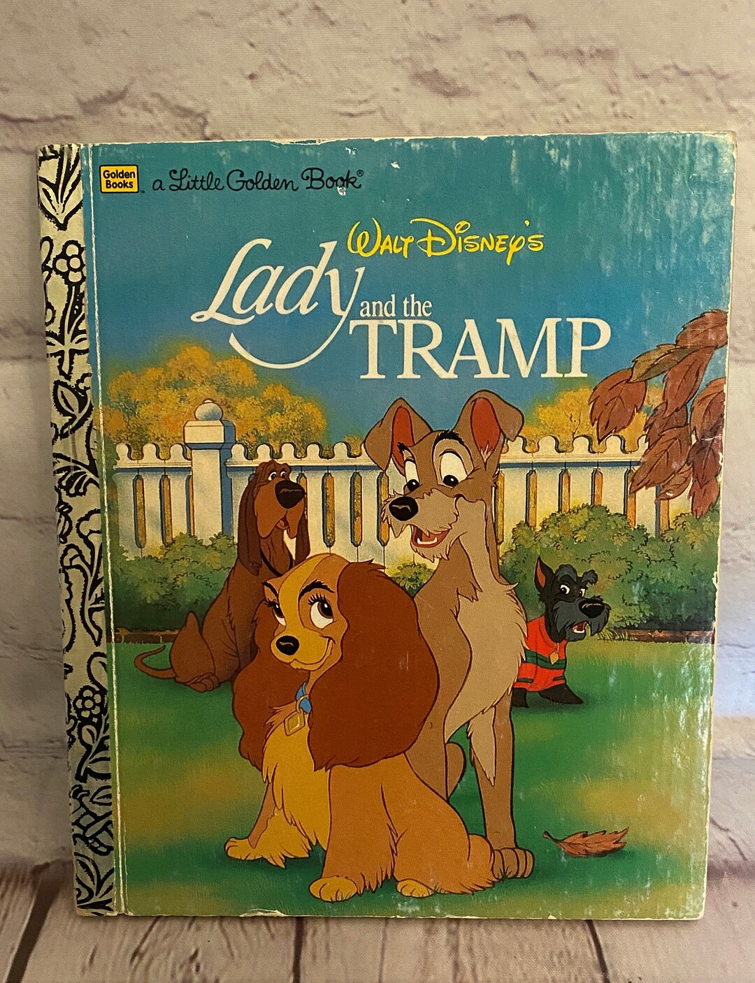 Walt Disney's Lady and the Tramp | A Little Golden Book 1991 ...