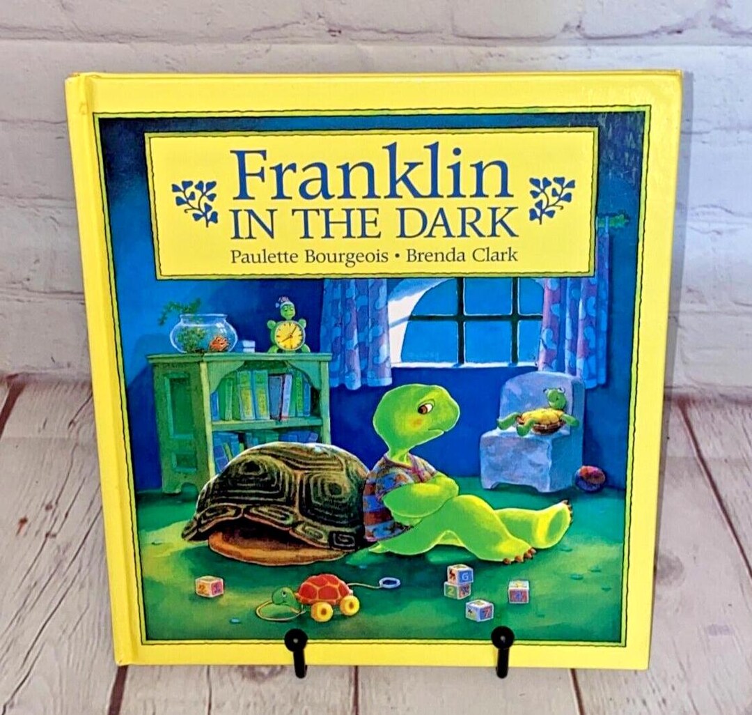 Franklin in the Dark by Paulette Bourgeois and Illustrated by Brenda ...