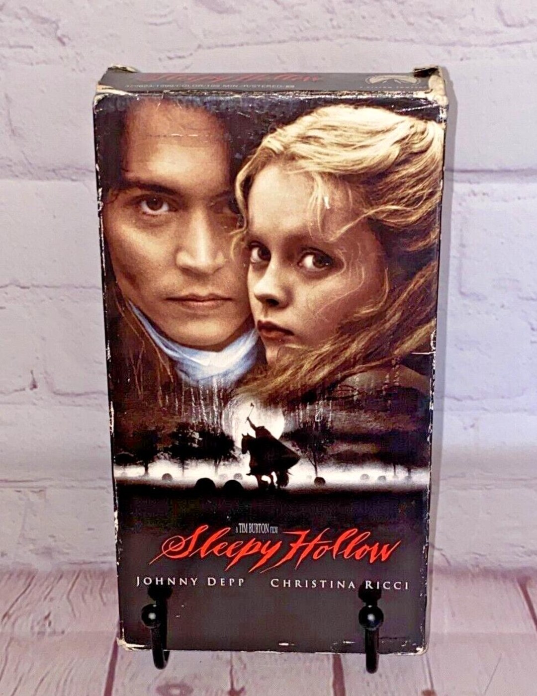 Sleepy Hollow VHS by Paramount 2000 | Rated R | Running Time: 165 ...