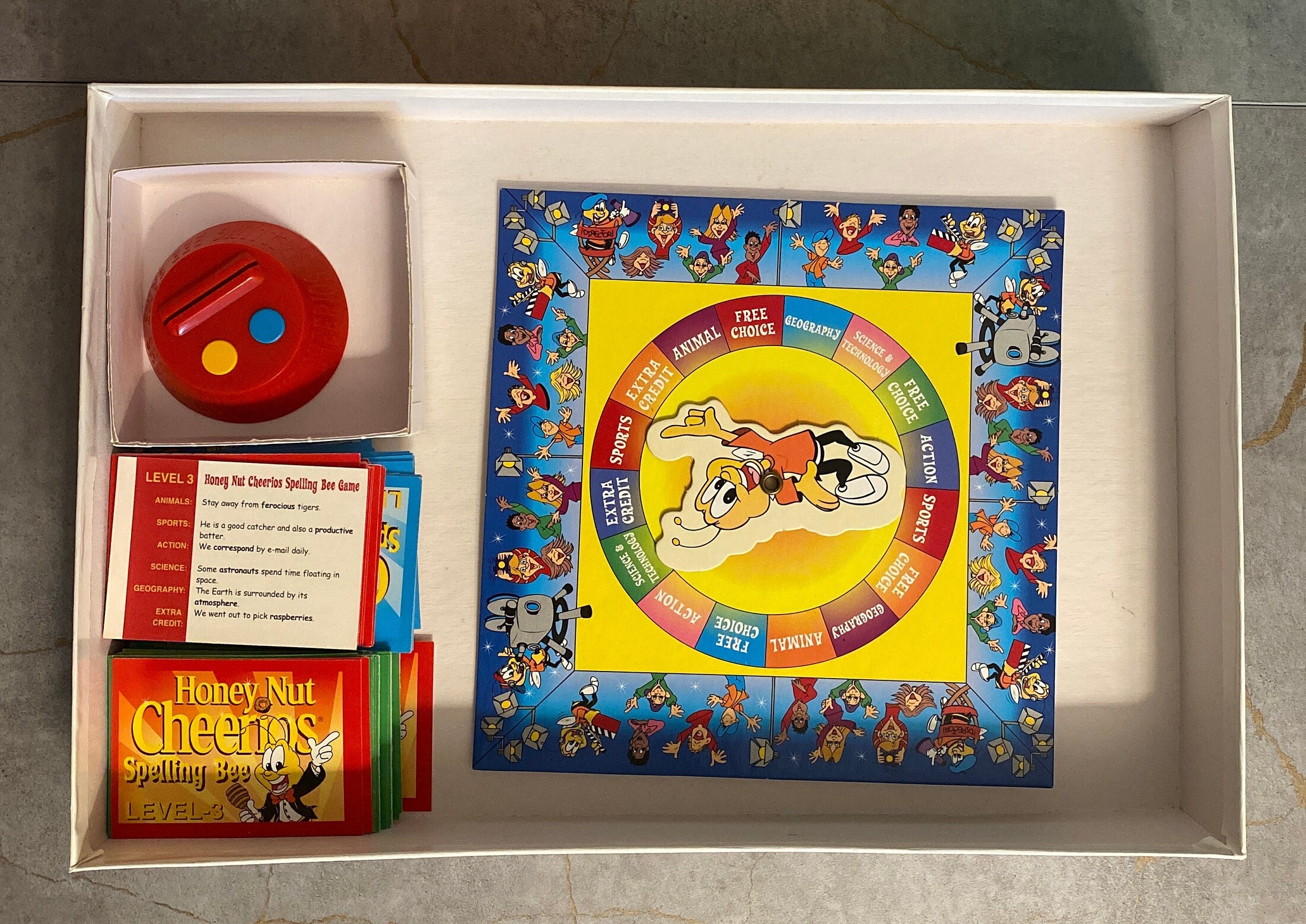 Honey Nut Cheerios Spelling Bee Board Game by Briarpatch 2001 - Etsy