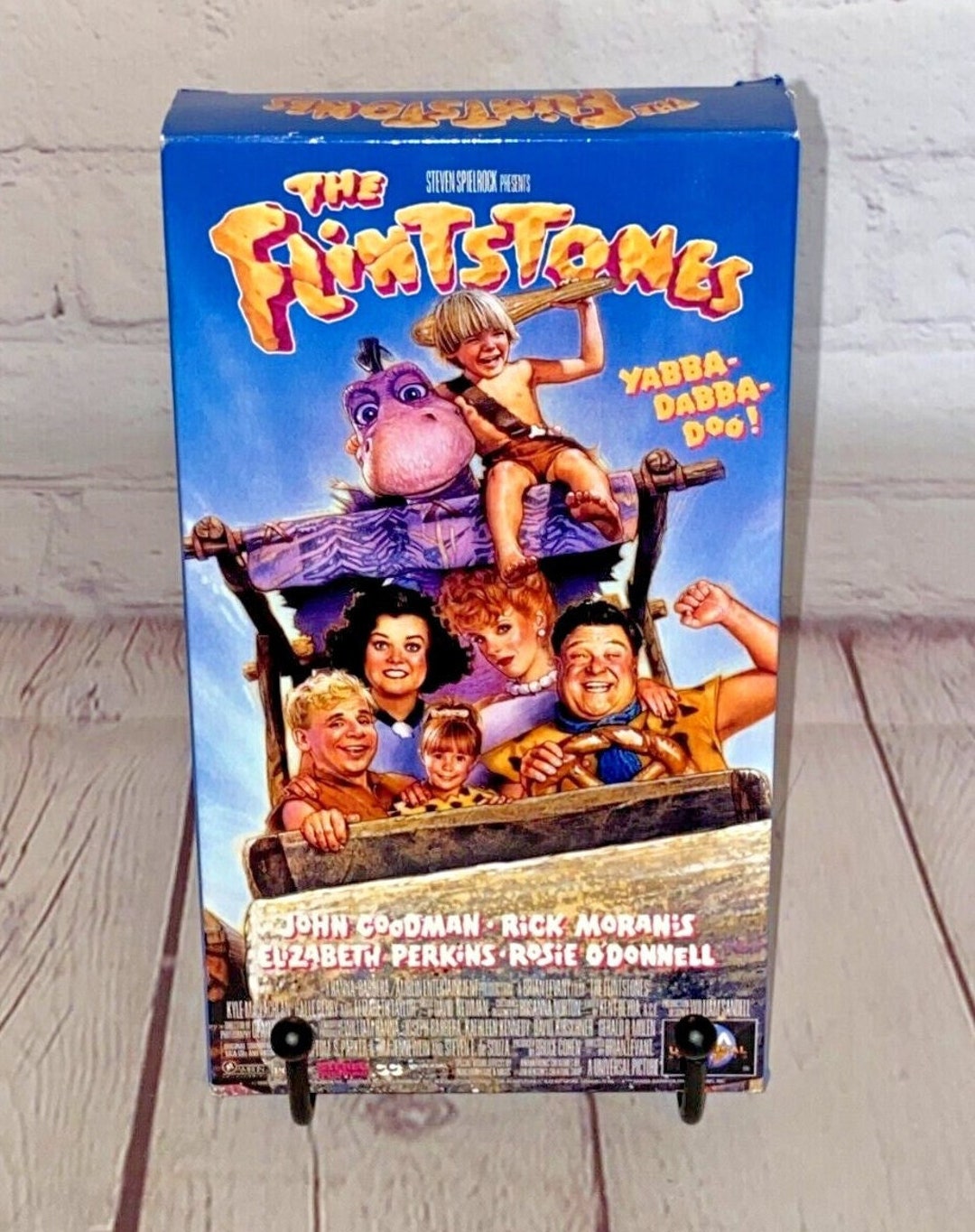 The Flintstones VHS by MCA Universal 1994 | Rated PG and Runtime 1 Hr 31 Mins | See All Photos ...