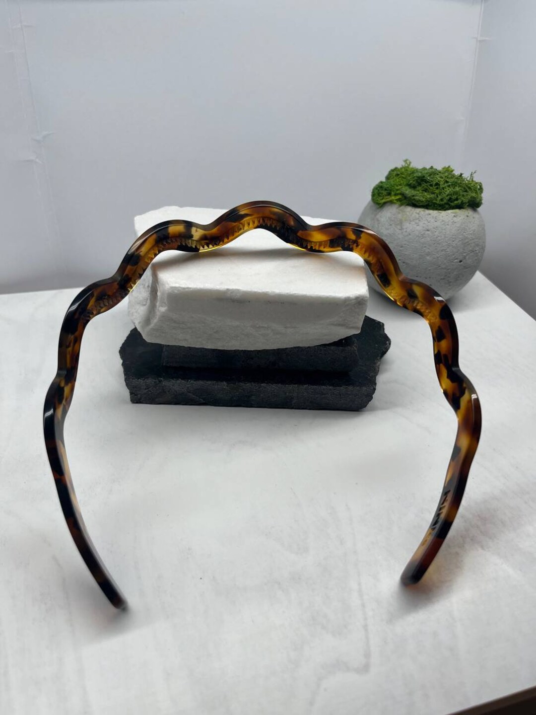 Modern Curvy Headband in Lighty Brown, Hair Accessories, Tortoise Shell ...