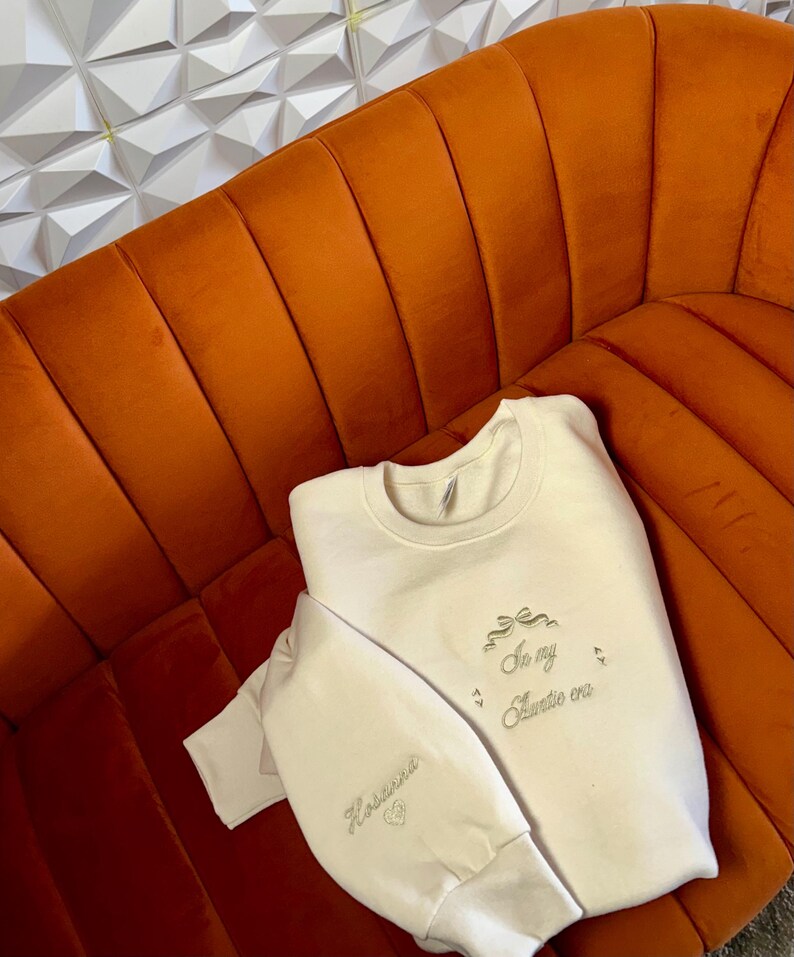 In My Auntie Era Sweatshirt, Custom Embroidered Auntie Crewneck ...