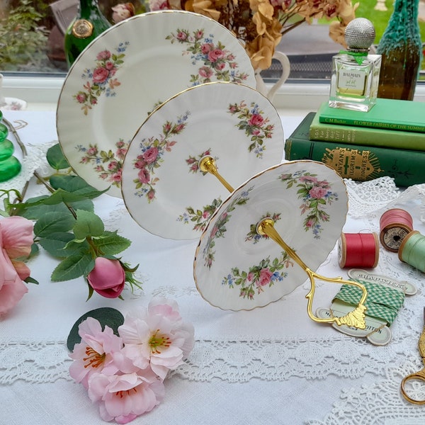 China Cake Stand - Etsy