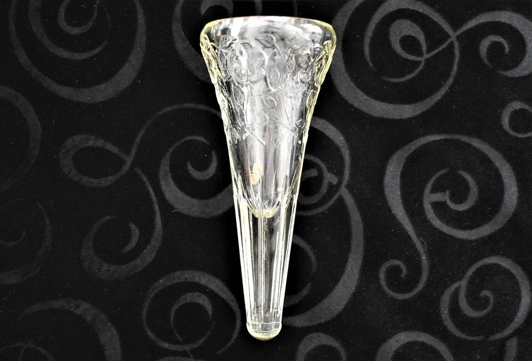Antique Model A or T Hearse Car Glass Bud Flower Pressed Clear Glass ...